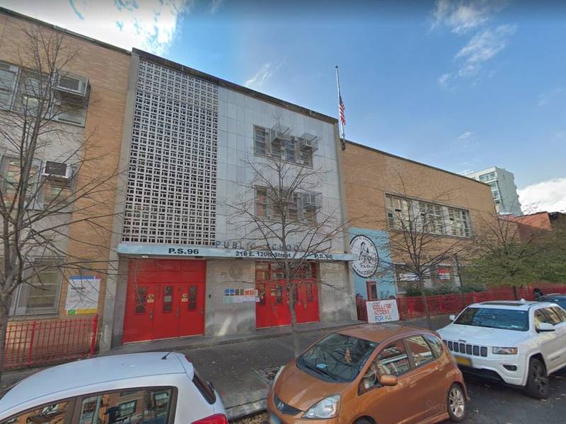 Mom Slashes Teen Who Tased Her Daughter At E Harlem School: NYPD ...