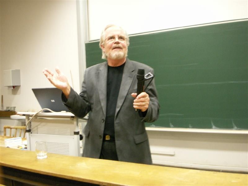 Tom Regan, Moral Philosopher And Animal Rights Pioneer, Dies At 78 ...