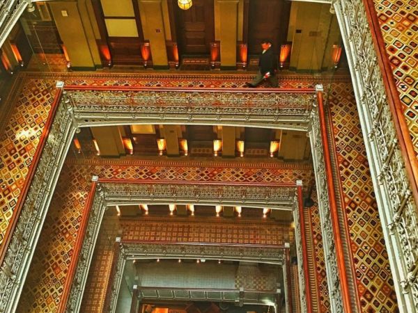 Photos: The Historic Beekman Hotel's Jaw-Dropping 9-Story Atrium ...