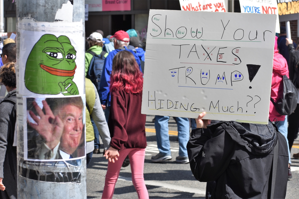 Seattle Tax March: Thousands Protest, Demand Trump's Returns | Seattle ...