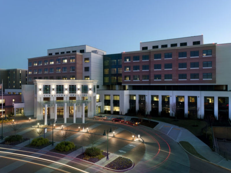 WellStar’s Intensive Care Unit Honored With Beacon Award - West Cobb ...