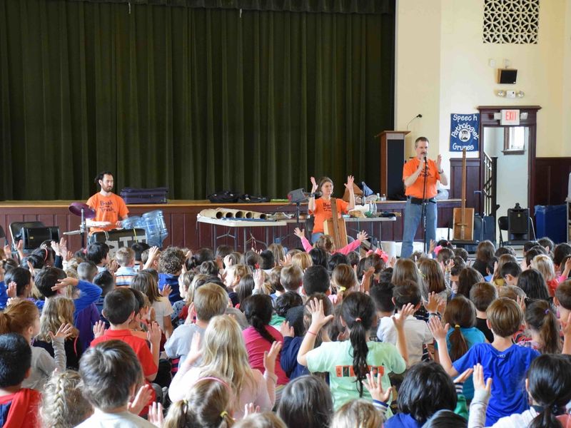Daniel Warren Elementary School Students 'Bash The Trash' Celebrating ...