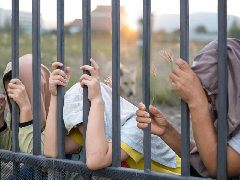 100 Young Children Separated From Parents At Border Arrive In LA | Los ...